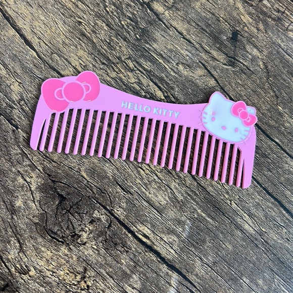 Sanrio | Accessories | Sanrio Hello Kitty Portable Hair Comb Kawaii ...